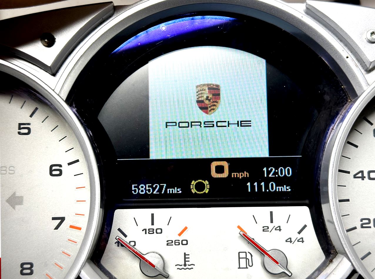 Porsche 'Display' Repair Service – Automotive Circuit Solutions